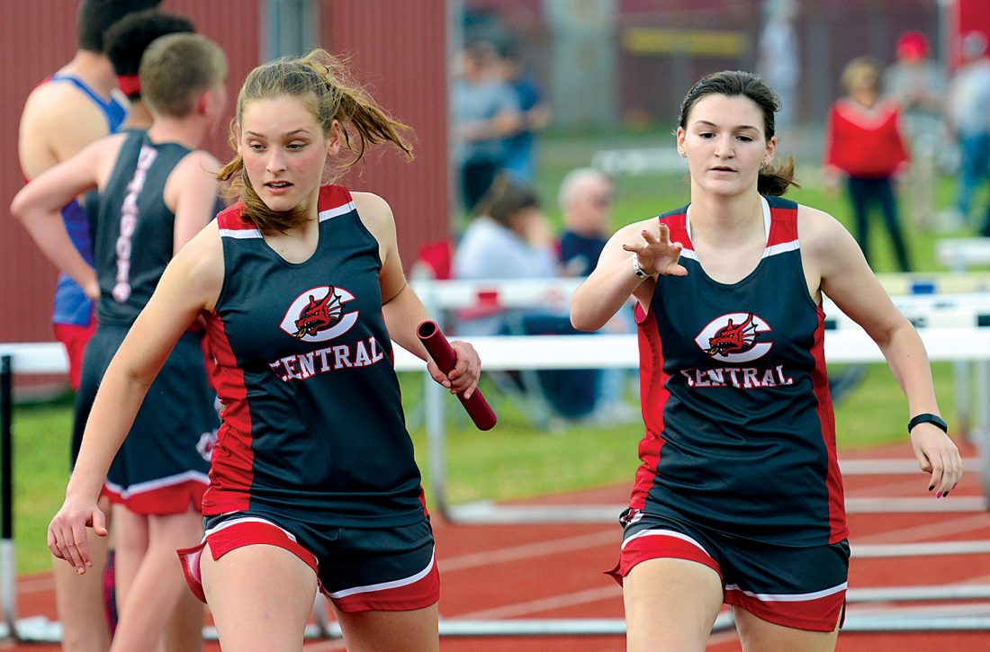 Tubbs shines for Portage boys | News, Sports, Jobs - Altoona Mirror